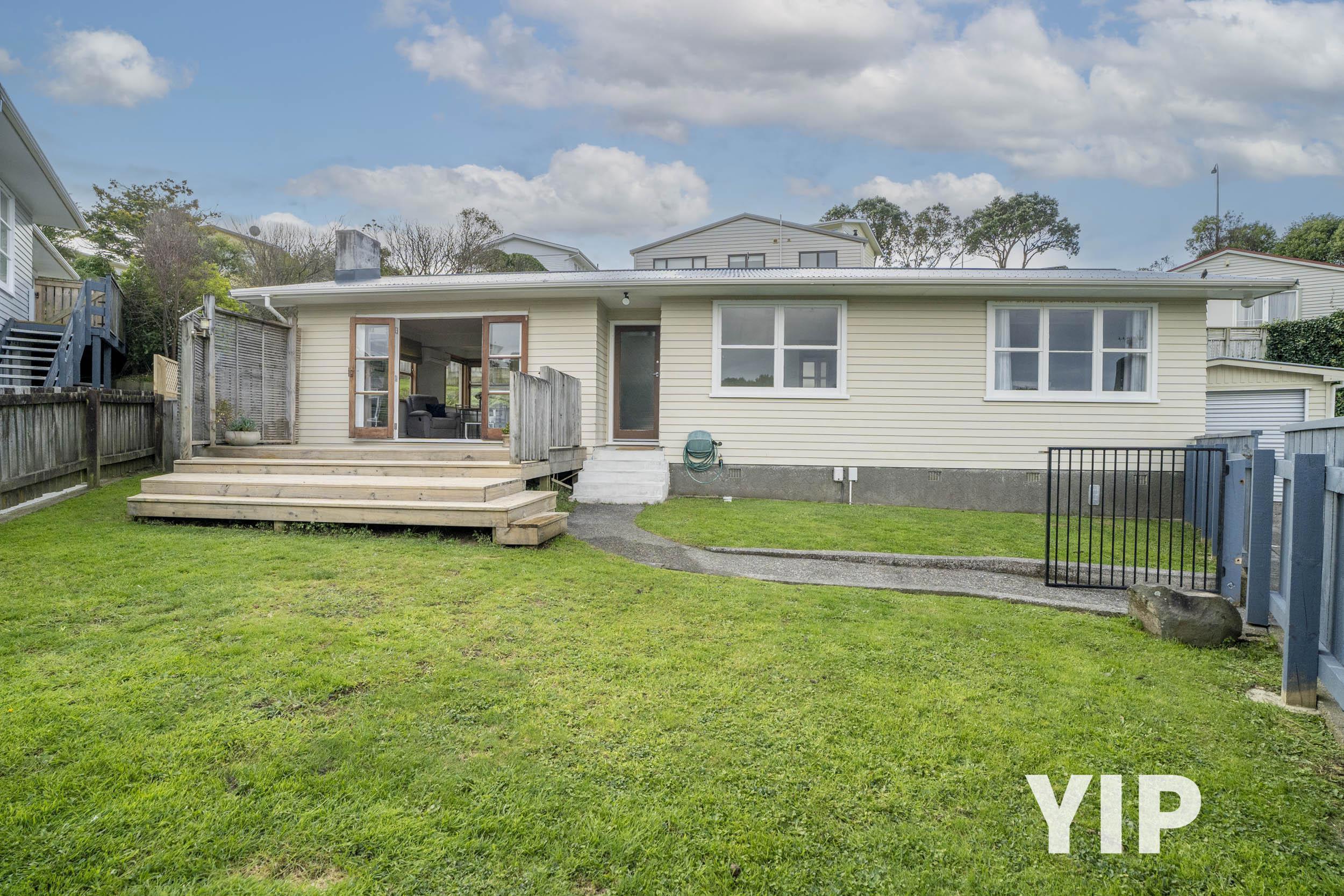 56 Batchelor Street Newlands NZ 6037 - Collective First National ...