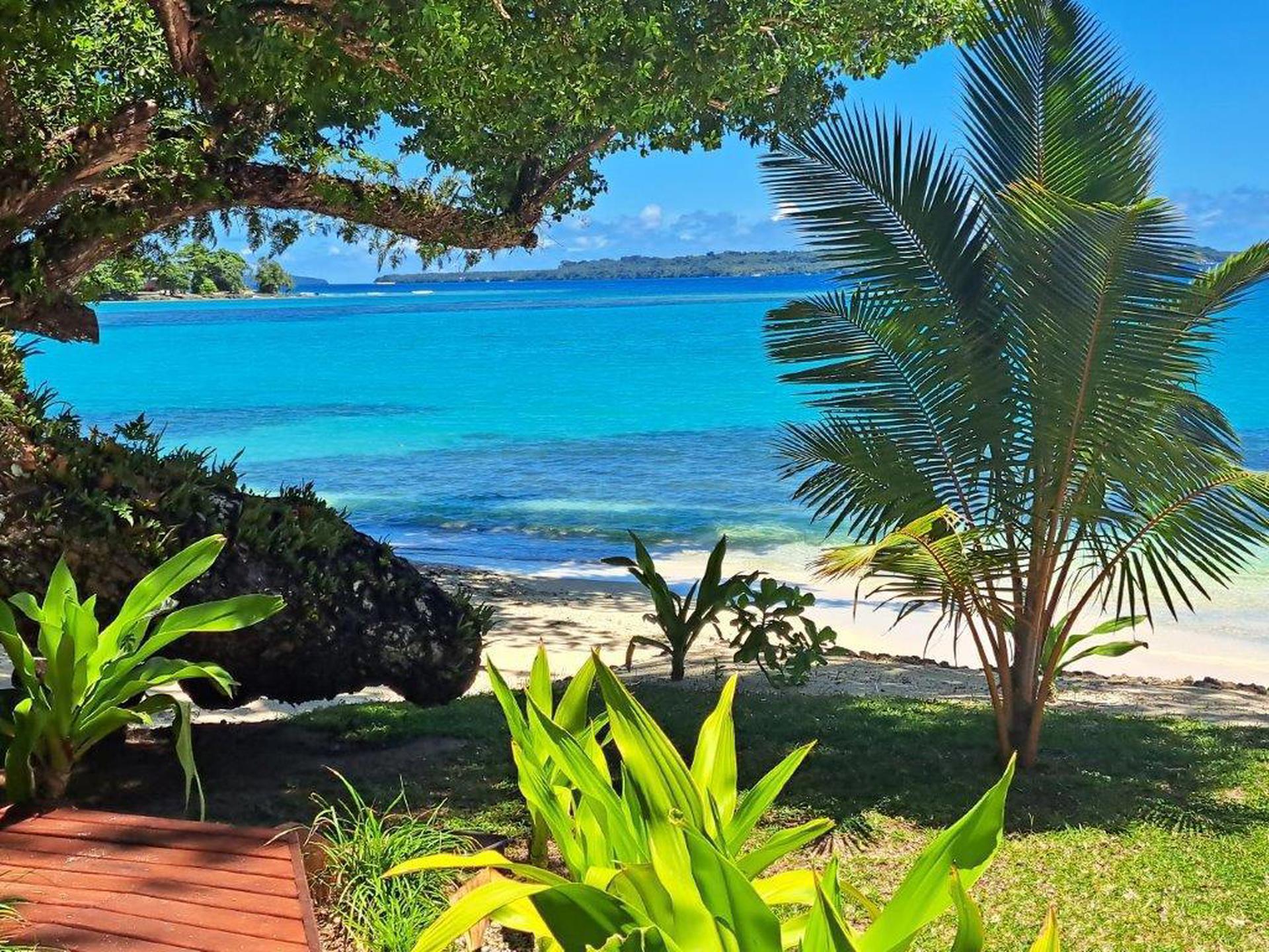 East Coast Santo, Espiritu Santo, Vanuatu - FN Santo